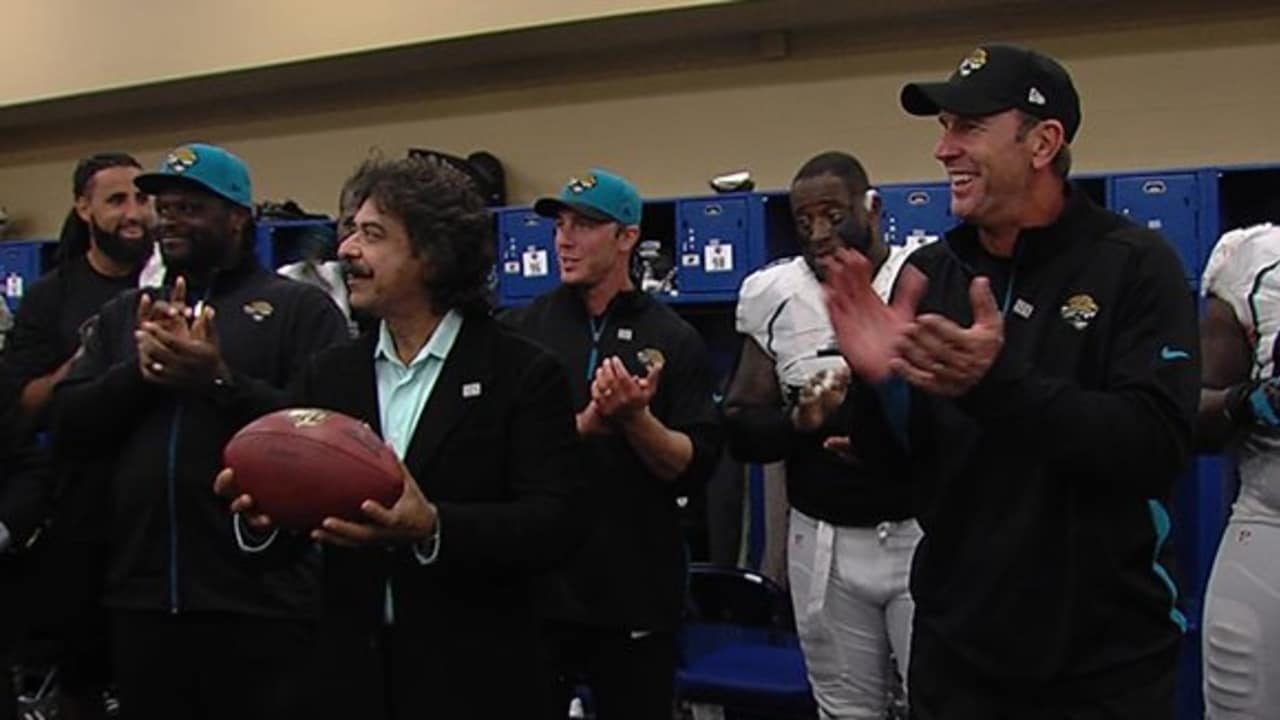 Exclusive: Post-game locker room