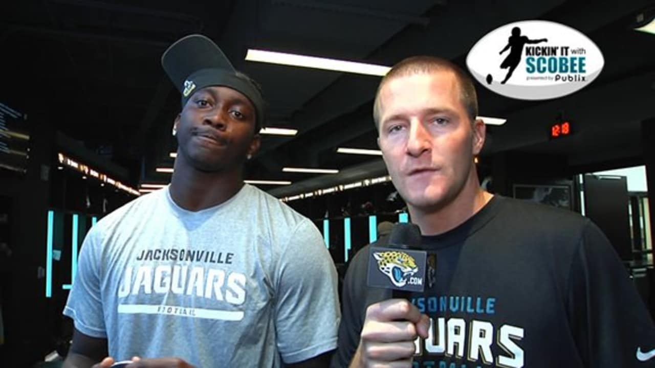 Kickin' it with Scobee