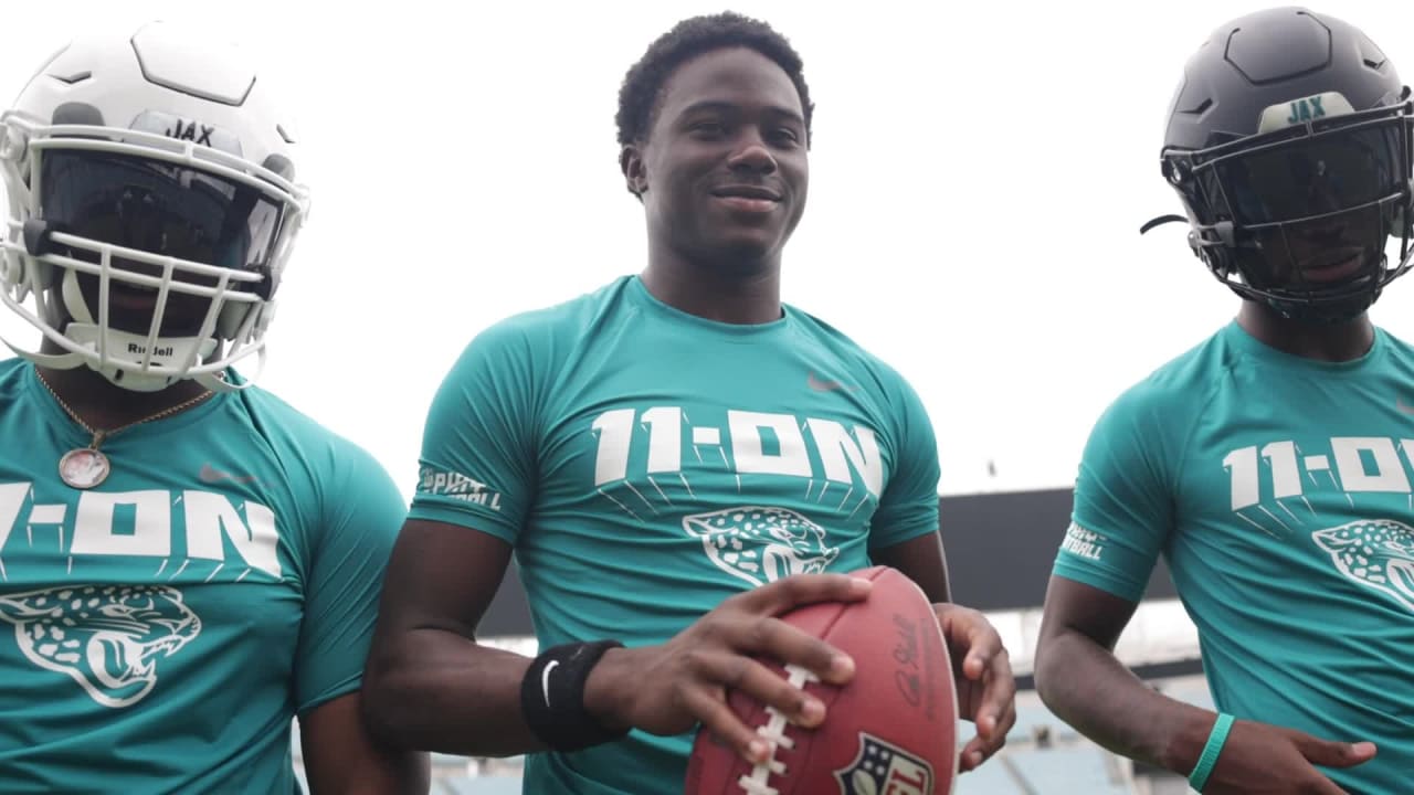 Jaguars Foundation Host Boys Flag Football Nike 11-On