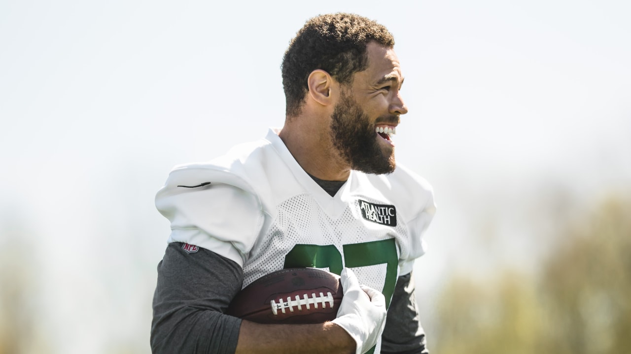 Jets Notebook | TE C.J. Uzomah Says QB Zach Wilson ‘Is Talented as Hell’