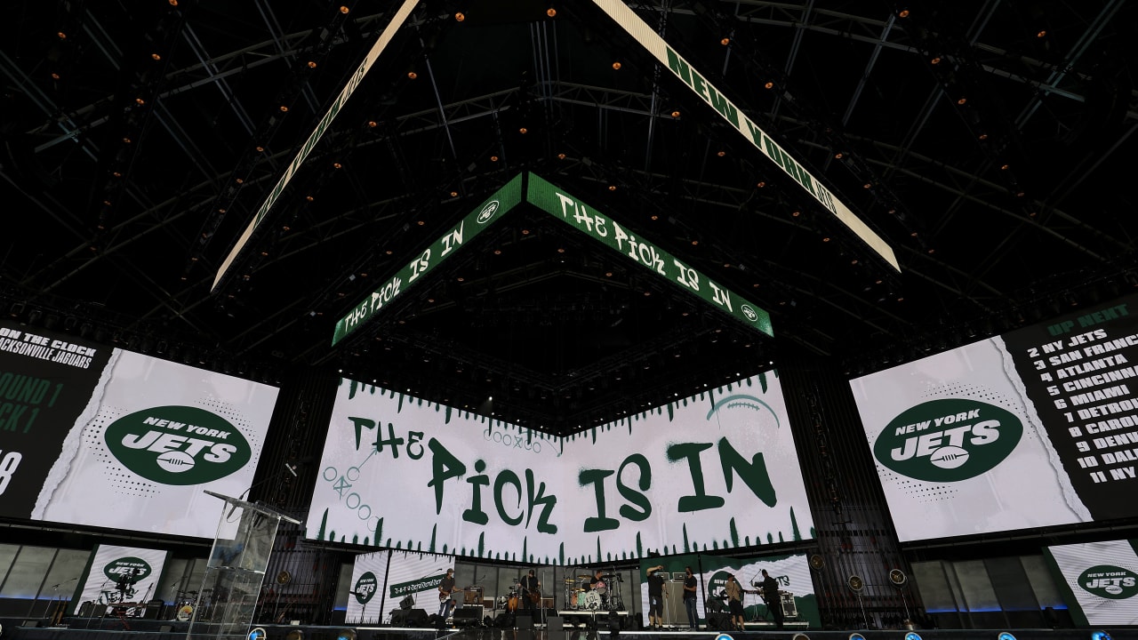 Photos | Behind the Scenes at the 2021 NFL Draft