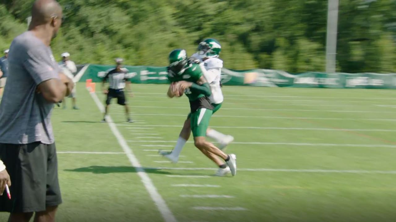 Training Camp Highlight: Sam Darnold Goes Deep, Robby Anderson Makes a ...