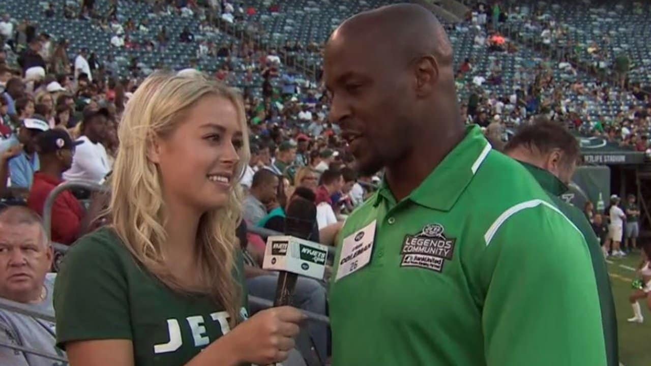 Green & White 1-on-1 with Legend Erik Coleman