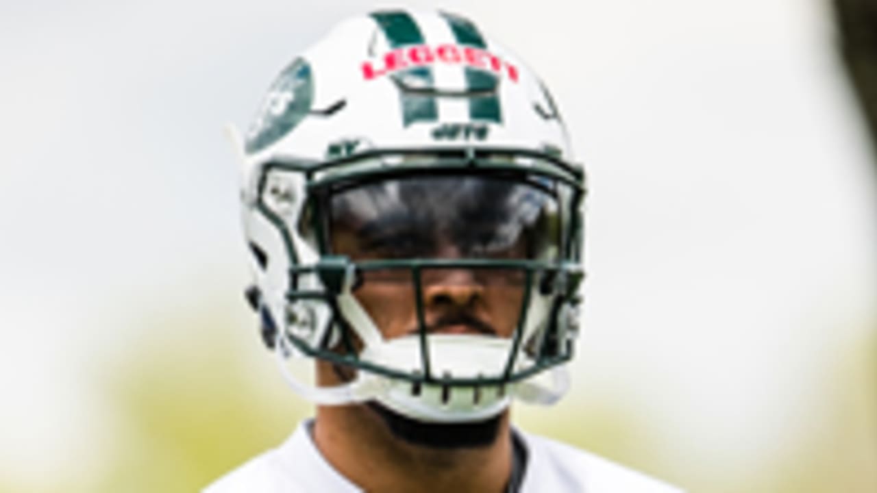 TE Jordan Leggett Inks Rookie Contract