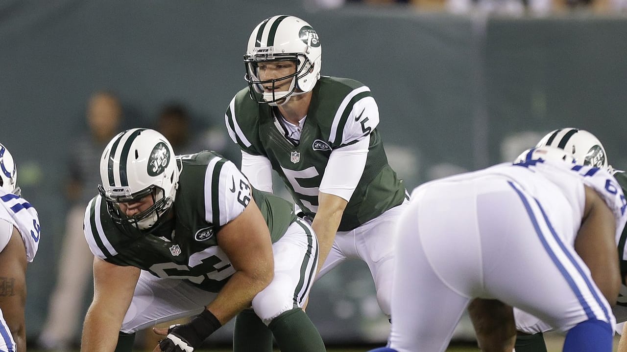 Matt Simms 'Shakes Off the Practice Rust'