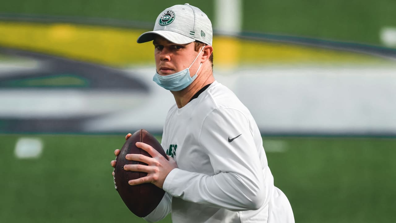 Long, Hard Road for Sam Darnold & Jets as Donald, Goff & Rams Lie in Wait