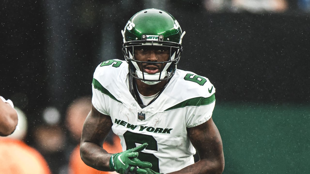 Jets Wide Receiver Mecole Hardman Waits for His Opportunity to Help ...
