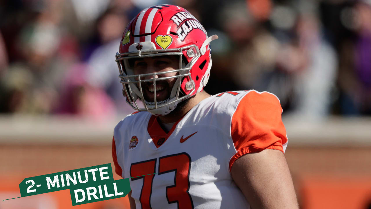 2-Minute Drill Draft Pick Profile | OL Max Mitchell