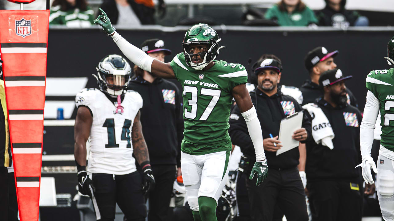 Inside the Numbers Behind the Jets' Victory Over the Eagles During Week 6