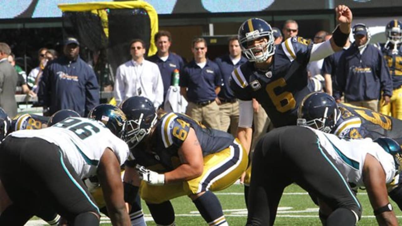 After Tumultuous Week, Sanchez Steps Back In