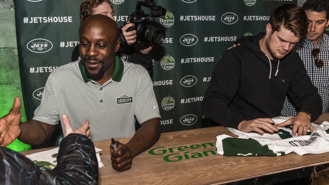 Leon Washington Likes Jets' Direction on the Road Ahead