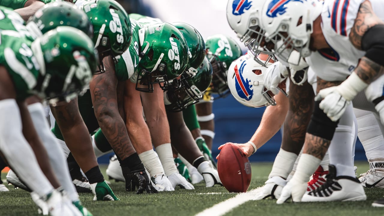 Through the Lens | The Best Photos from the Season Opener in Buffalo