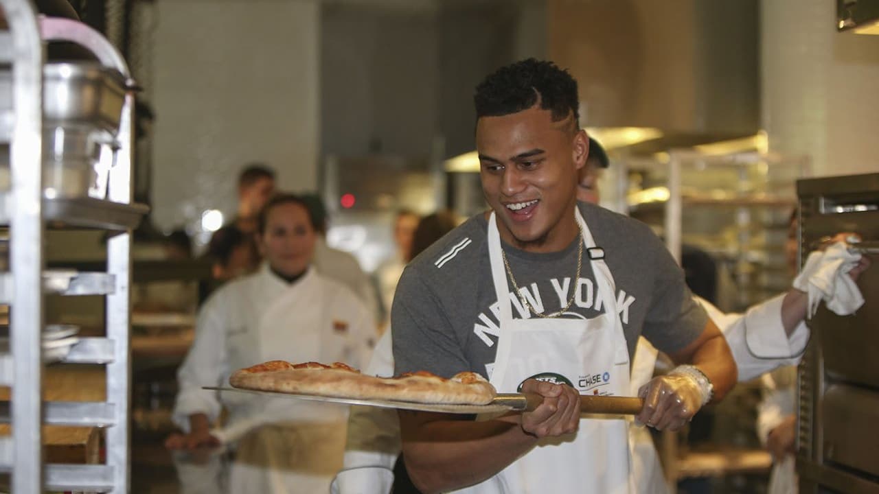 Jets Nation Invades the Kitchen at ICE Cooking School