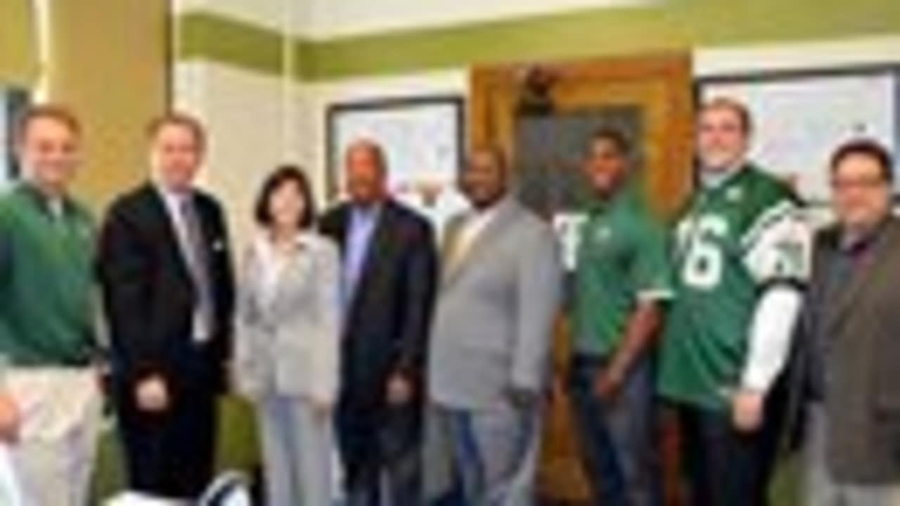 Dwight Morrow HS Honored by Jets, NJDA