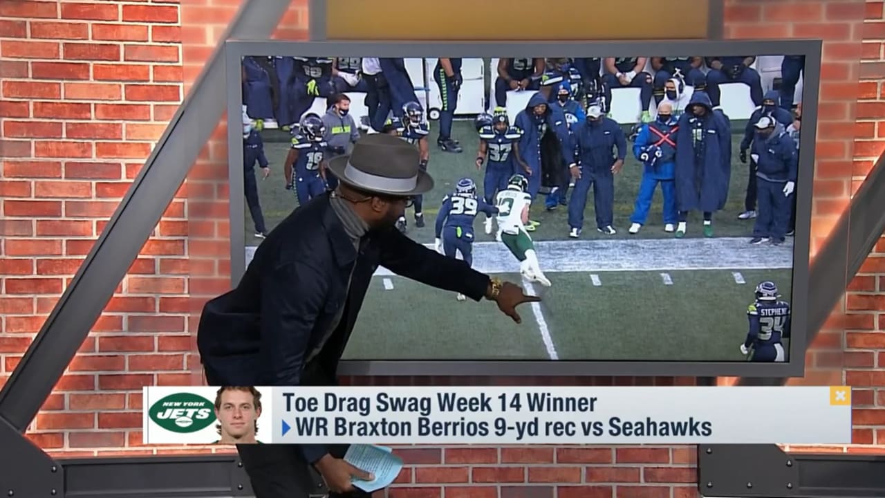 Braxton Berrios Catch Named Toe-Drag Swag Winner for Week 14