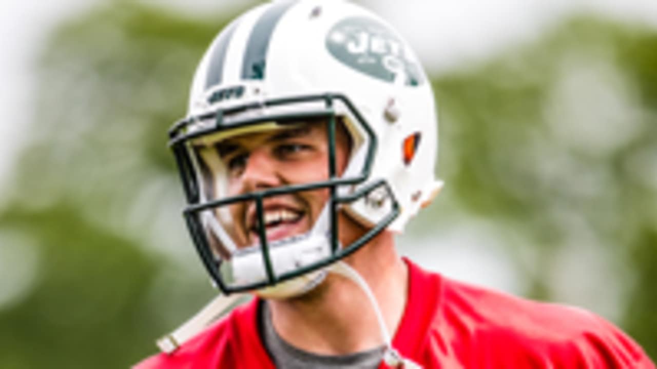 Bryce Petty Has a 'Competition Mindset'