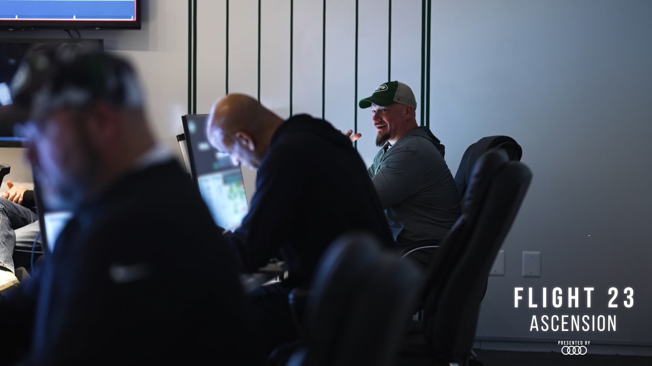 Flight 23 Short | Jets Add Offensive Playmakers