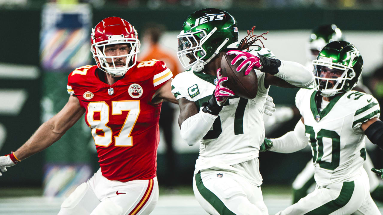 Change of Script for Jets' Defense, but for a While They Went Toe to ...