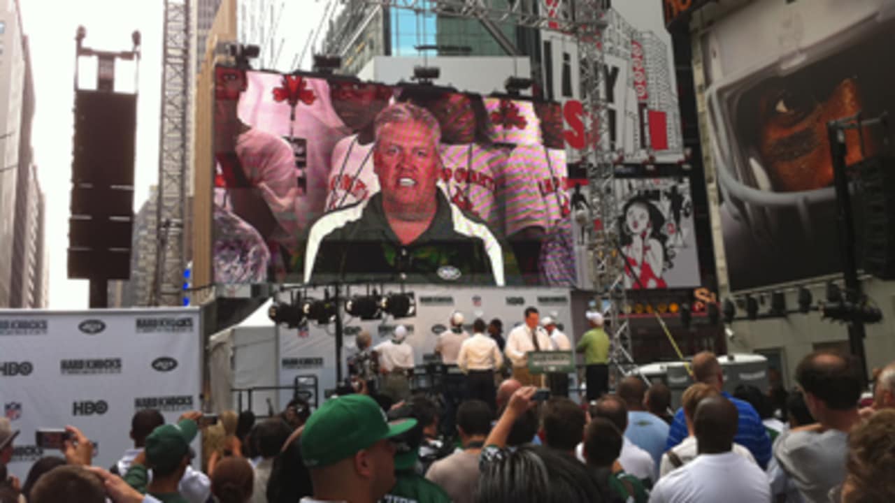 Jets Fans Ready for the Closeup