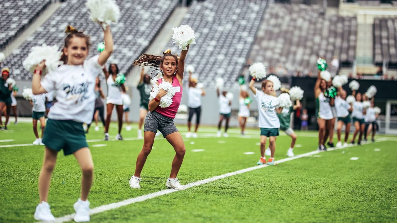 Junior Flight Crew Preps for Season-Opener