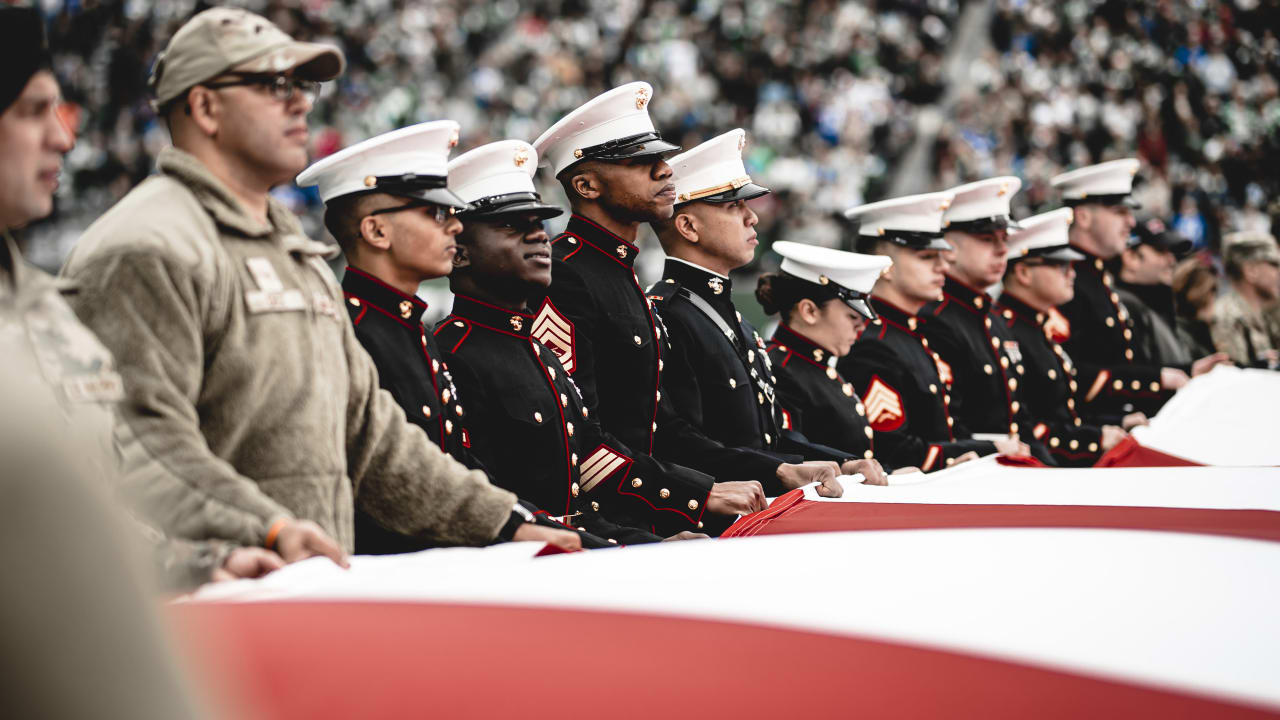 Gallery | Best Images from Salute to Service Gameday