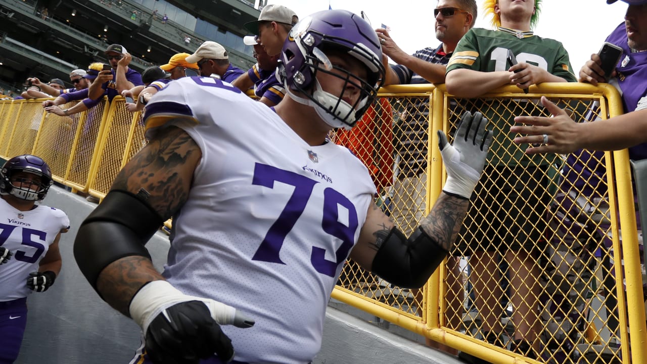 Best Photos of of Tom Compton Through the Years