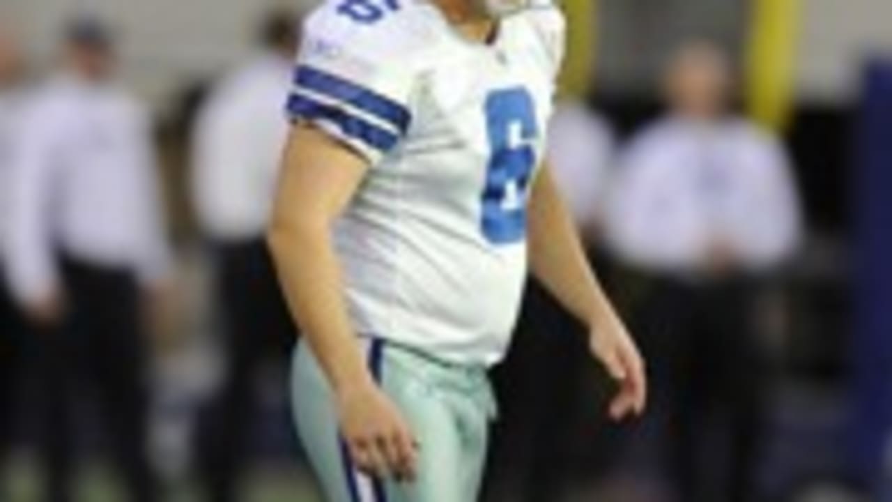 K Nick Folk, T Mike Turkovich Join Roster