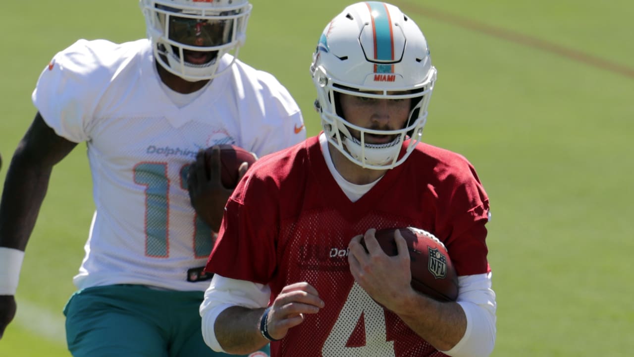 Jets Acquire QB Luke Falk on Waivers from Miami