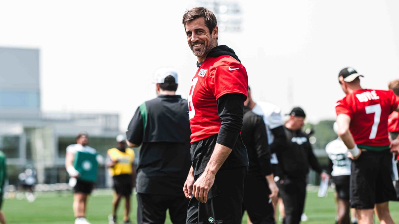 Gallery | Best Photos of Aaron Rodgers As a Jet So Far
