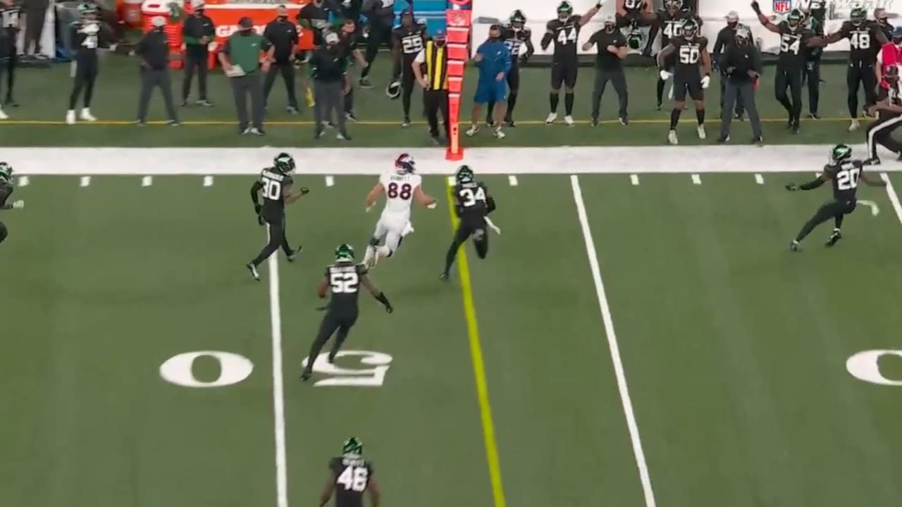 Highlight | Brian Poole Picks Off Brett Rypien