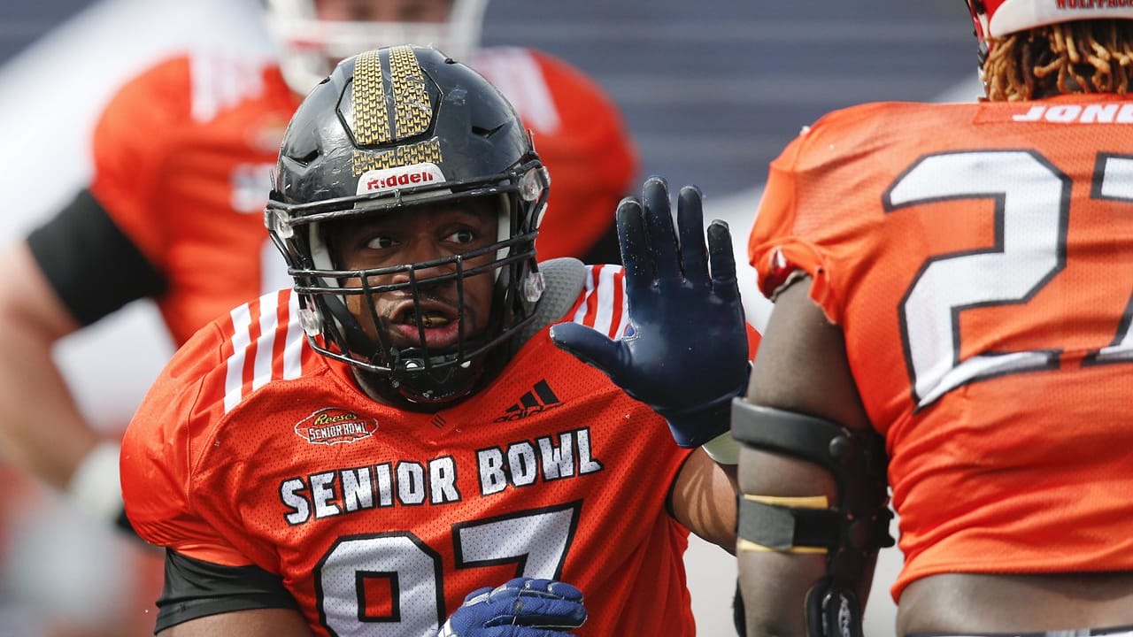 DL Nathan Shepherd in Photos