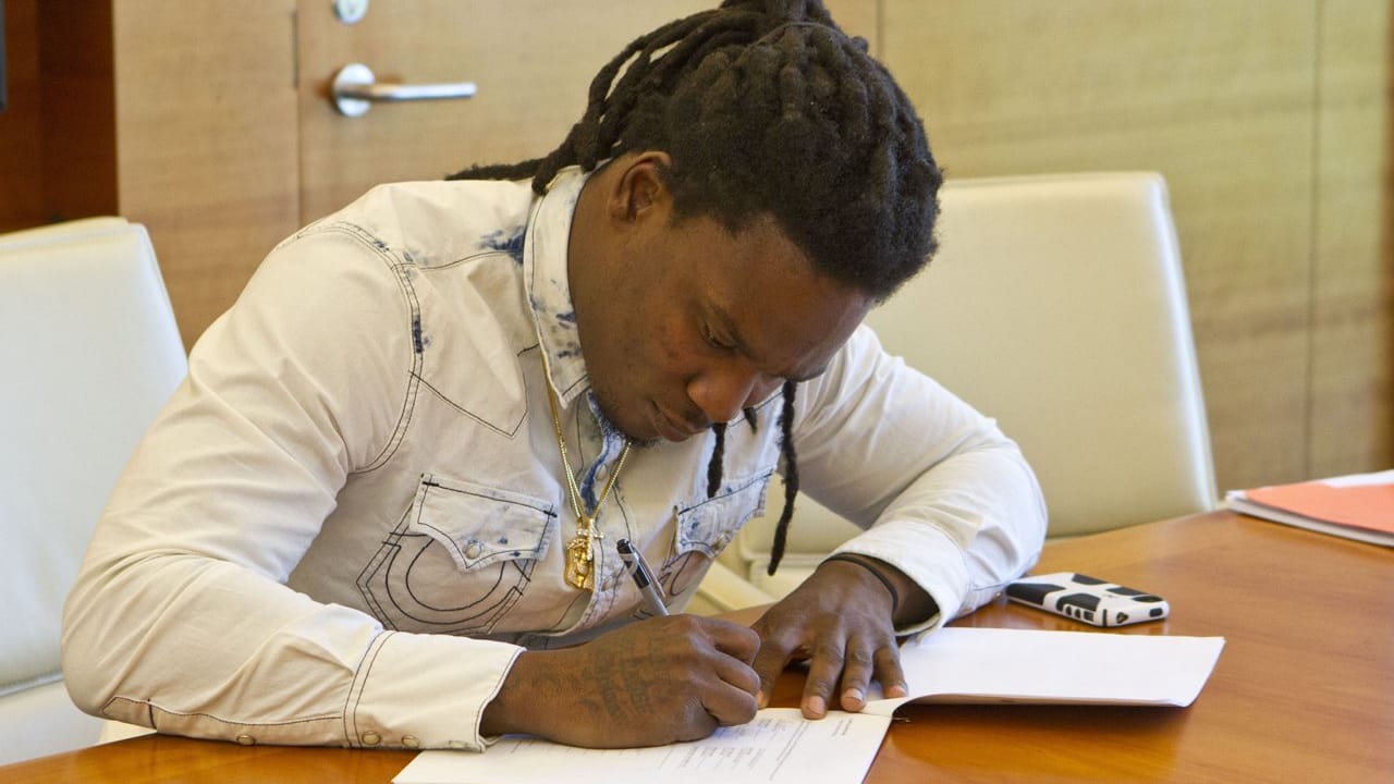 Free Agency In Photos