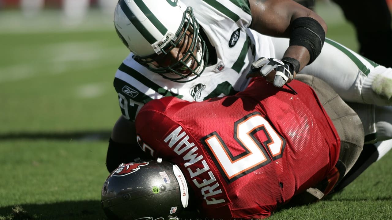 Throwback Gallery| Jets vs. Buccaneers Through the Years