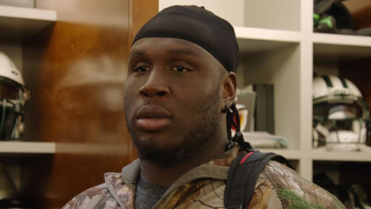 Jonotthan Harrison: Sam Darnold Is a Great Communicator On the Field