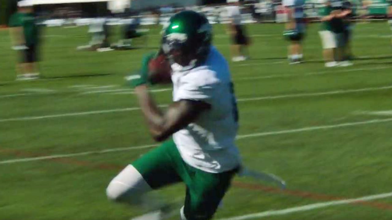 Training Camp Highlight: Josh Bellamy Dives In for a TD