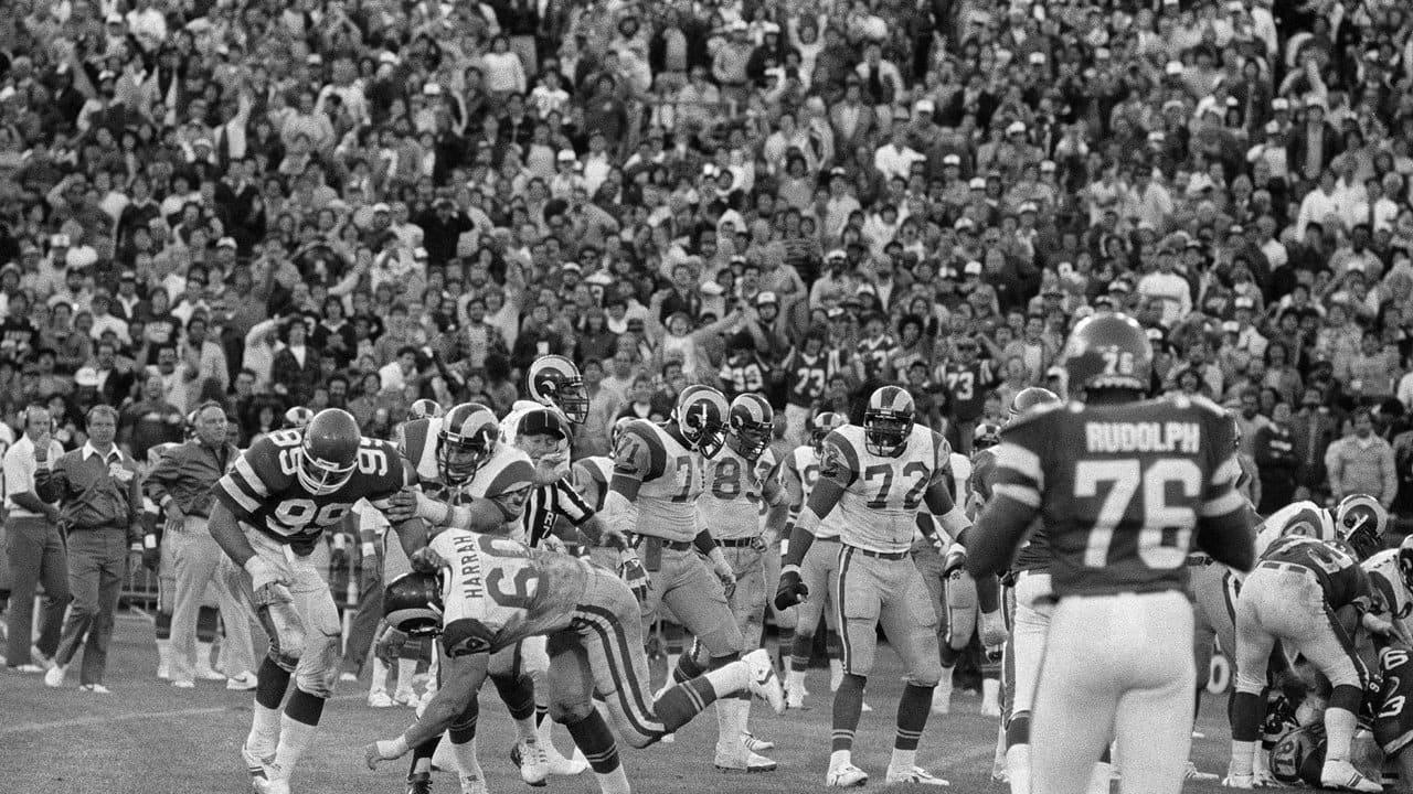Throwback Gallery: Jets vs. Rams