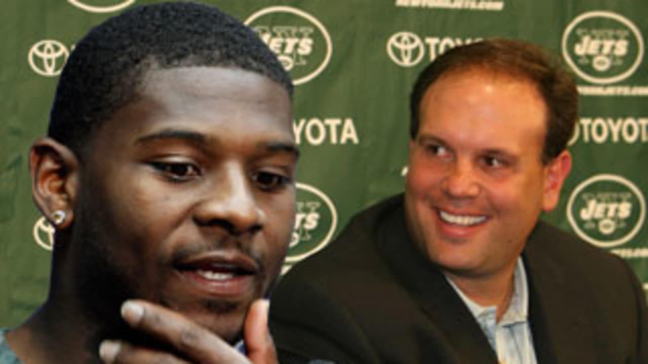 LT Speaks About His New Role, Title Designs