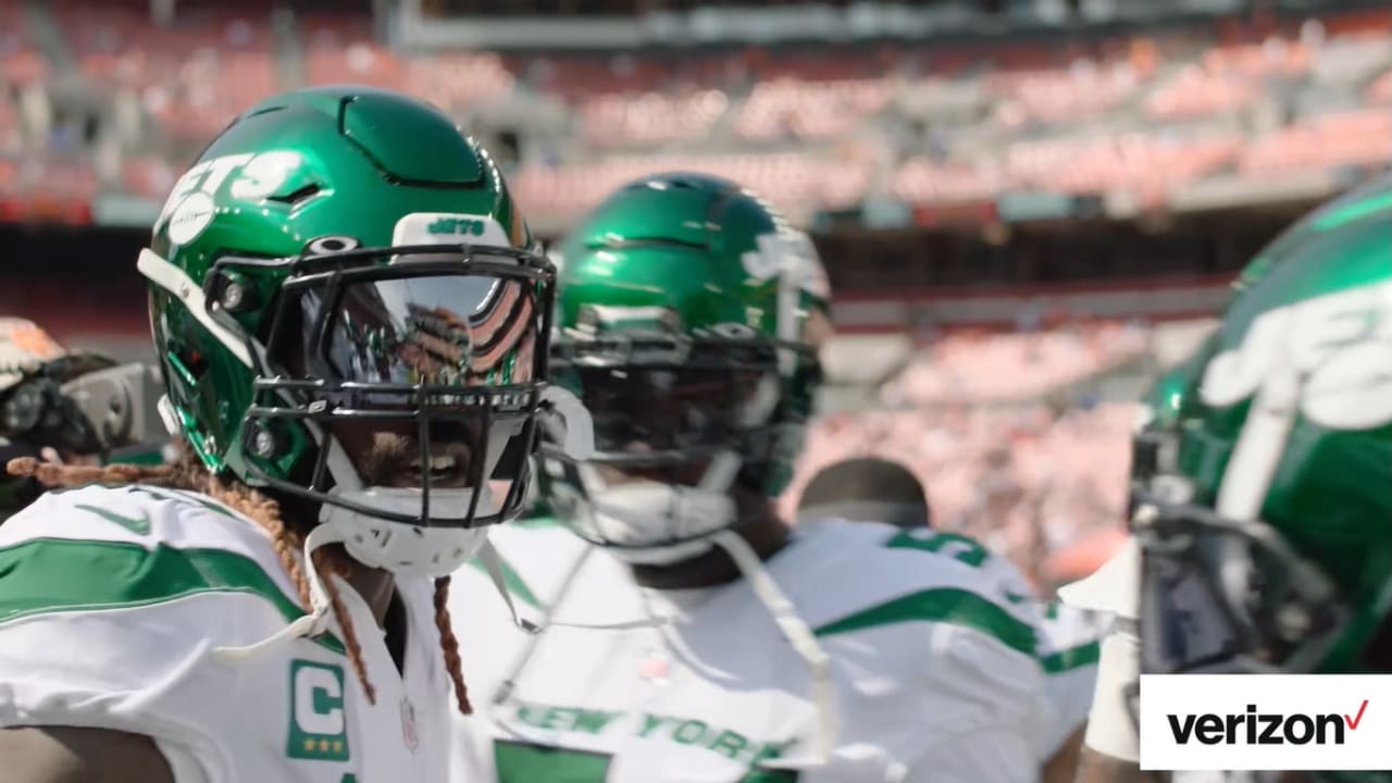 Inside the Team Huddle with LB C.J. Mosley | Jets at Browns