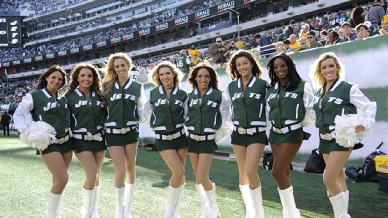 2010 Week 8 Jets vs Packers Flight Crew Photos