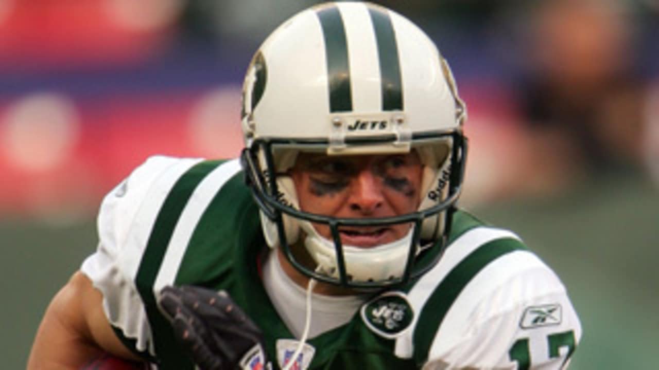 Jets Place Dwight on IR; Move Wright to the Active Roster