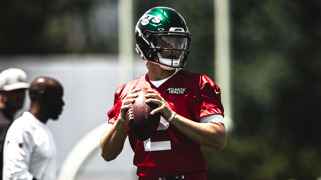 QB Guru John Beck on Zach Wilson: ‘He Has His Own Artwork, and It’s ...