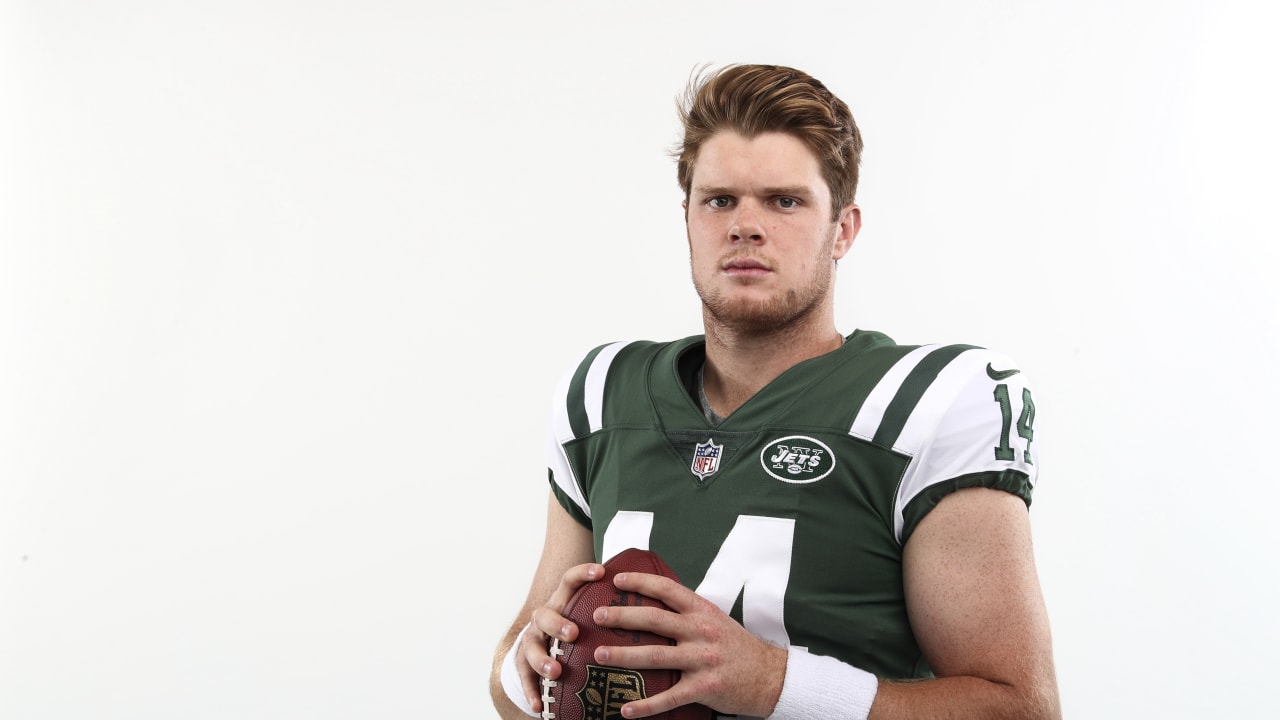 Top Photos of Sam Darnold at the Rookie Premiere