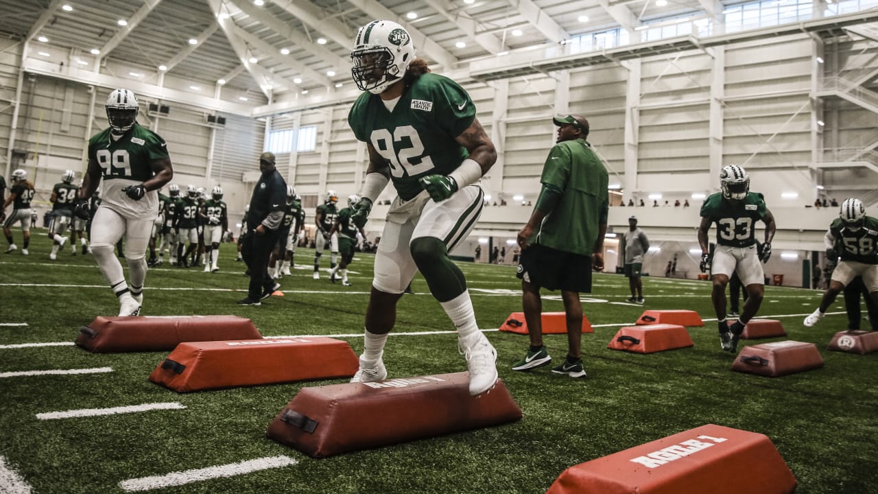 Top Photos from the First Practice of Training Camp