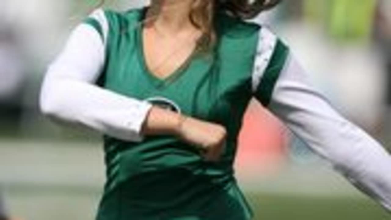 Young Ryann and Her Hair Have a Flair