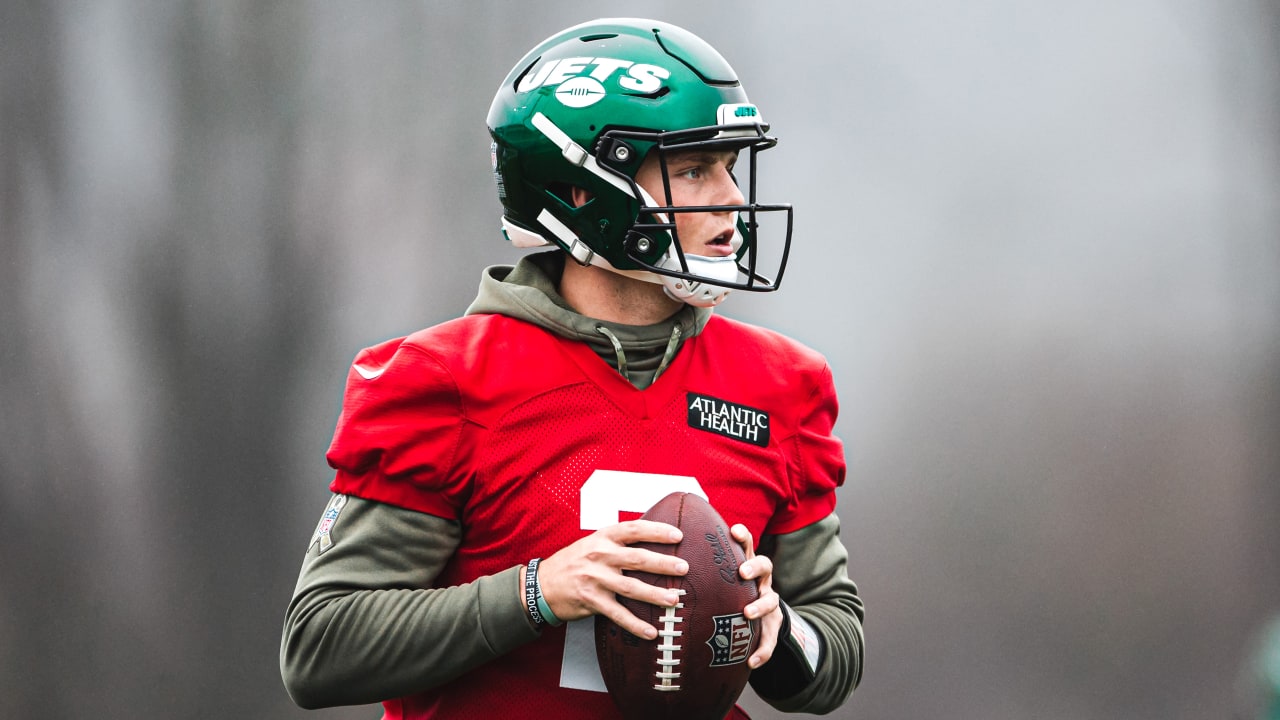 Jets QB Zach Wilson Elevated to No. 2 QB Position