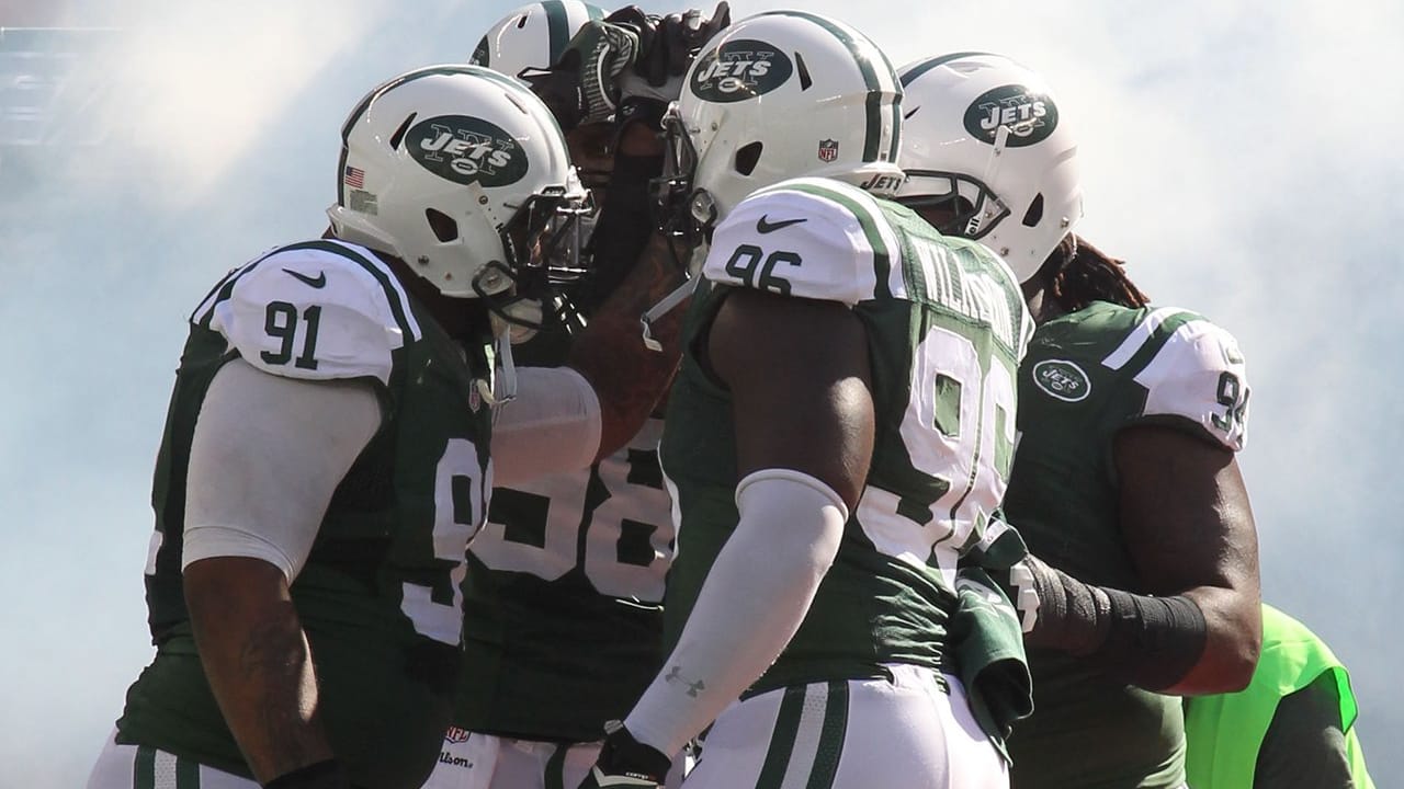 A Dominant Jets D-Line Establishes Itself