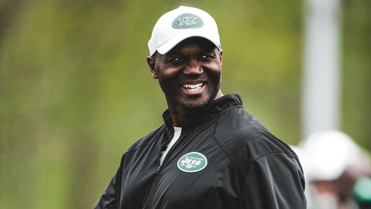 Bowles Details Some Jets Storylines Ahead