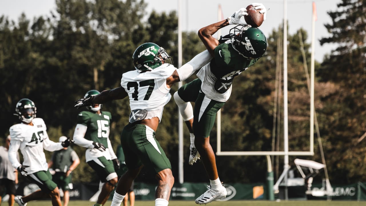 Top Photos from Monday's Training Camp Practice