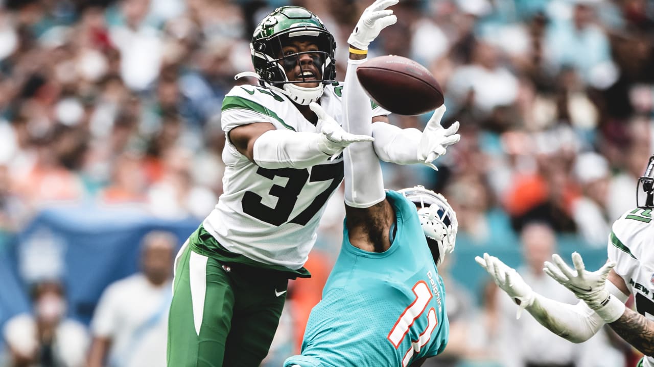 Jets Bryce Hall ‘More Confident as a Player’ Entering Offseason