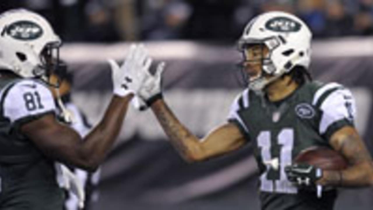 Wayne Chrebet's a Fan of Young WR Groups